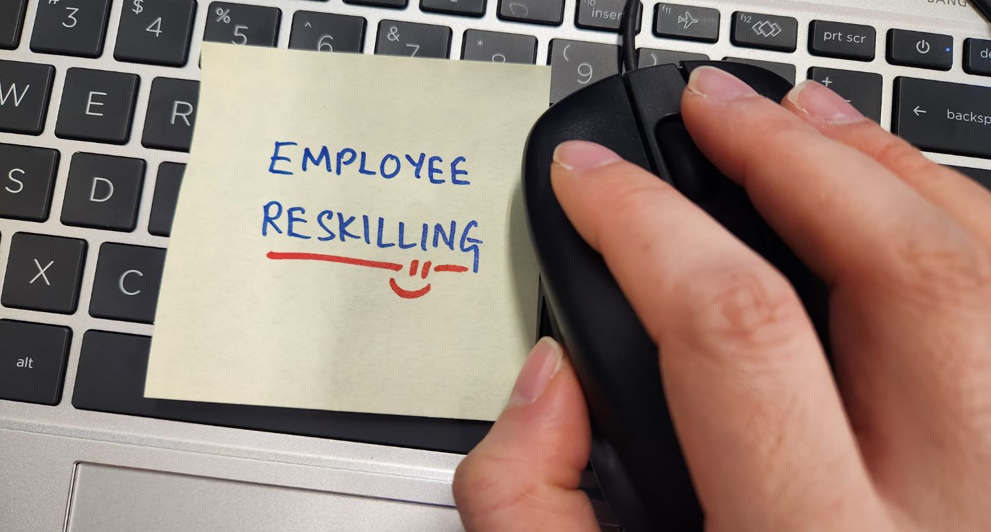 Upskilling And Reskilling Examples | Sertifier