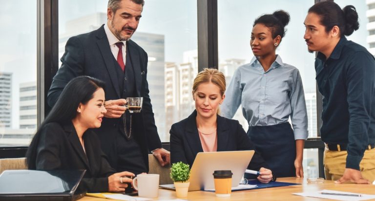 What Is Global Leadership: Examples And Explanation